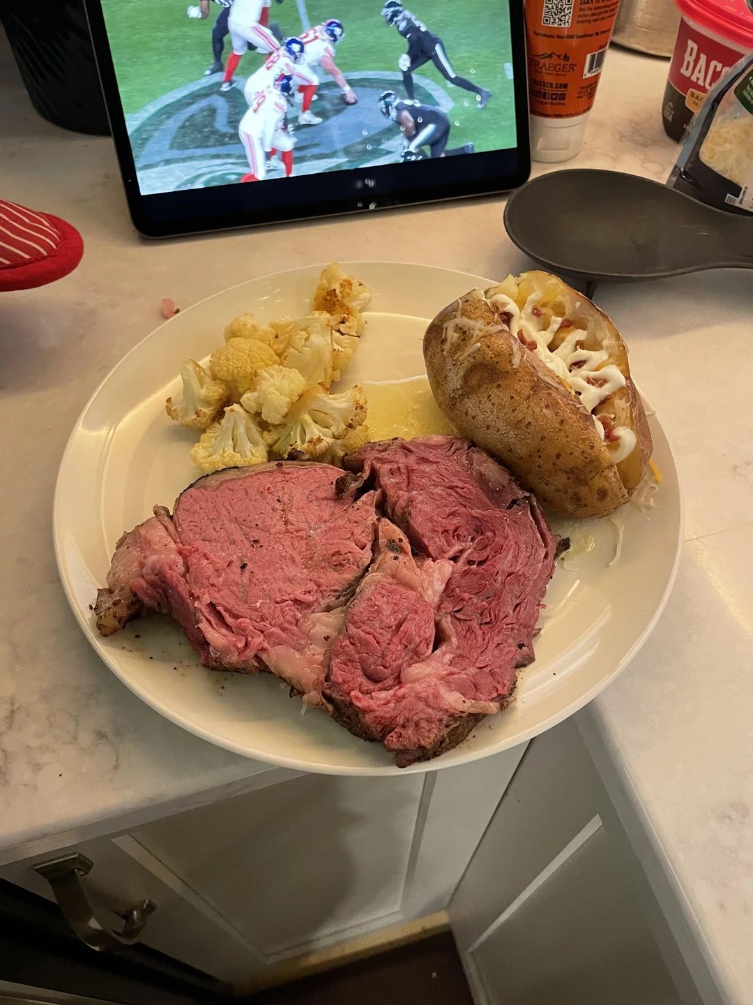 Discover more like Sousvide: First time making prime rib. Never cooking it any other way. Sous ...