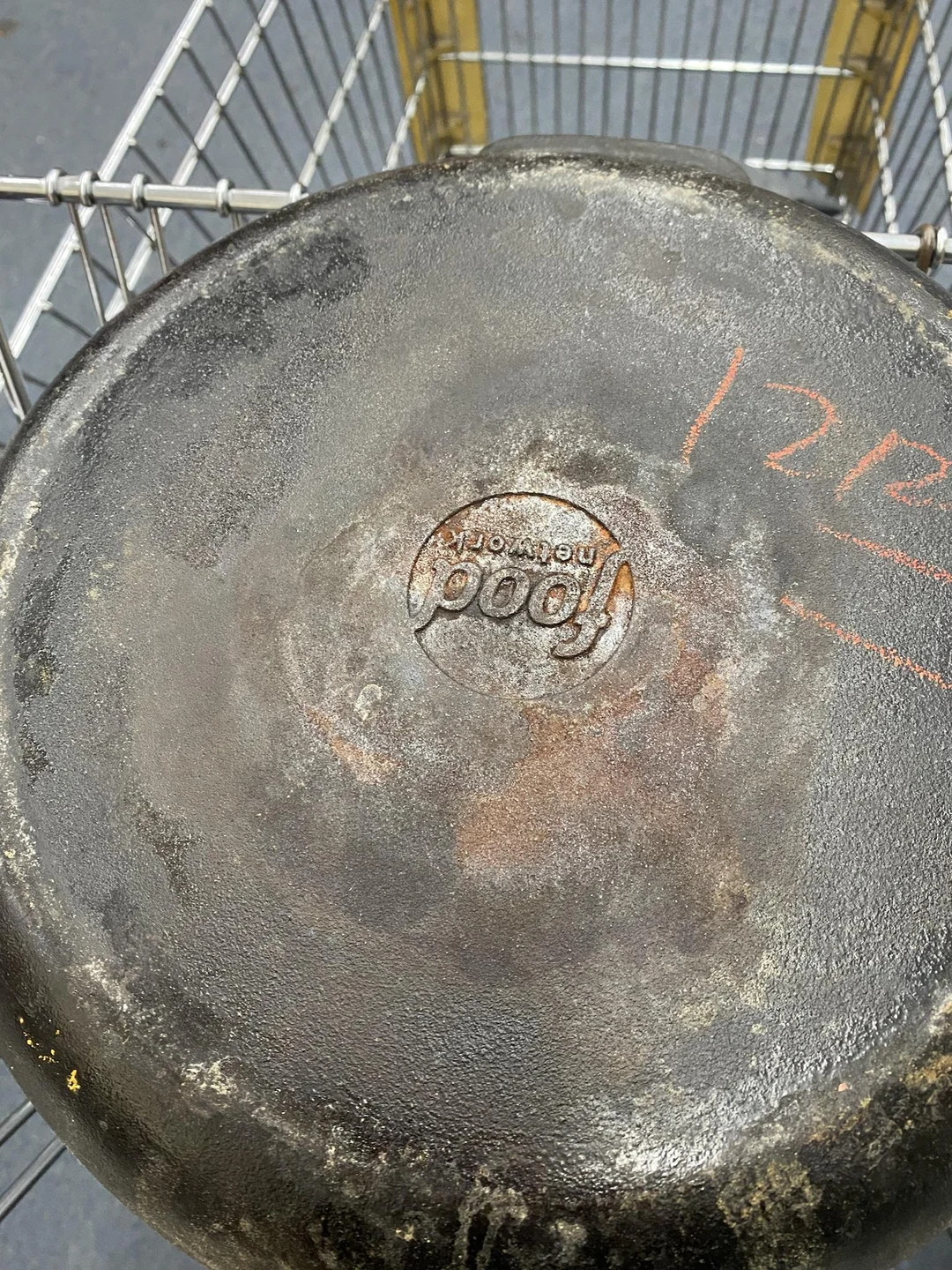 Is this pan worth saving ? | Scrolller