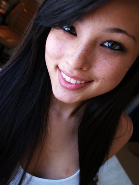 Eurasian | Scrolller