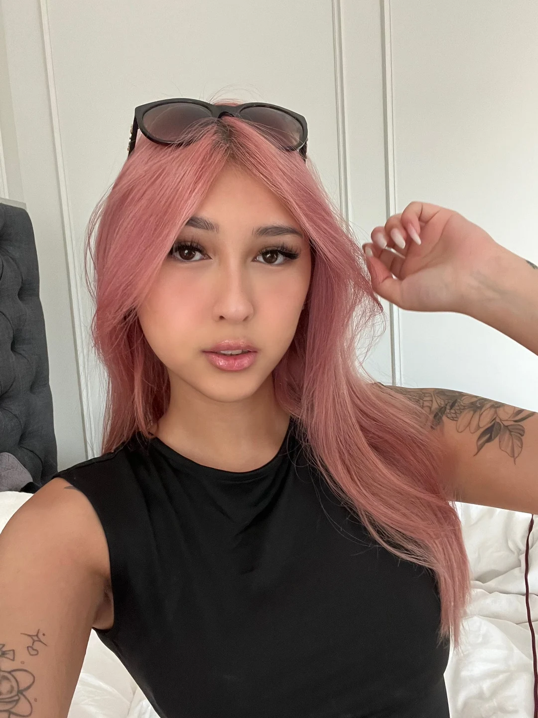 Ashley Bun | Scrolller