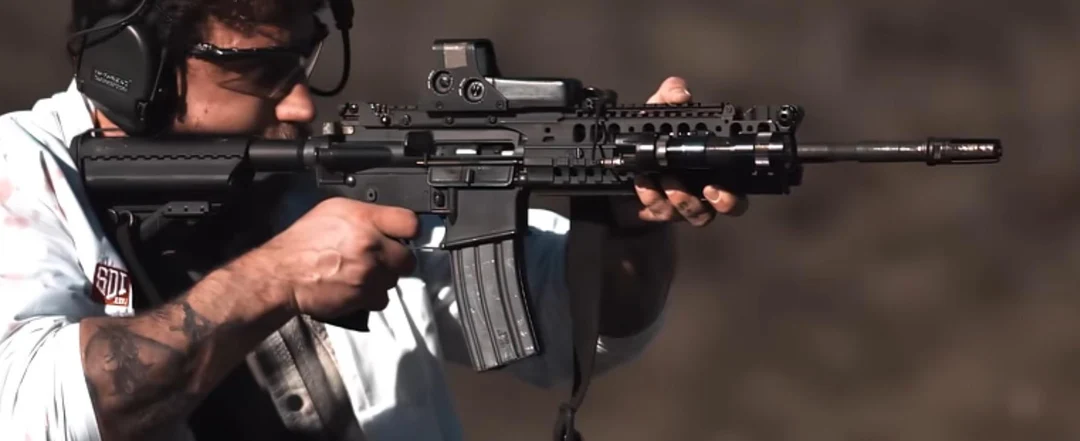 Upper Receiver Clamp-on Quad Rail | Scrolller