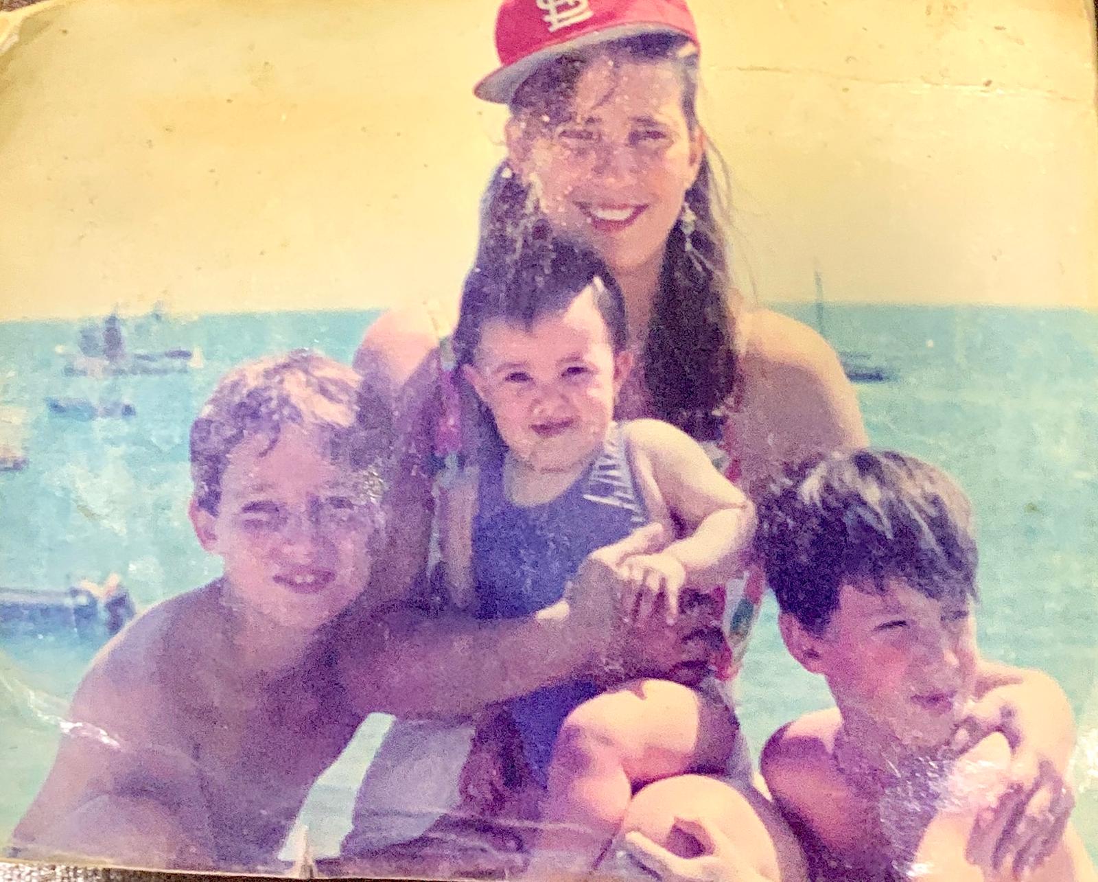 Repair Request | Scrolller