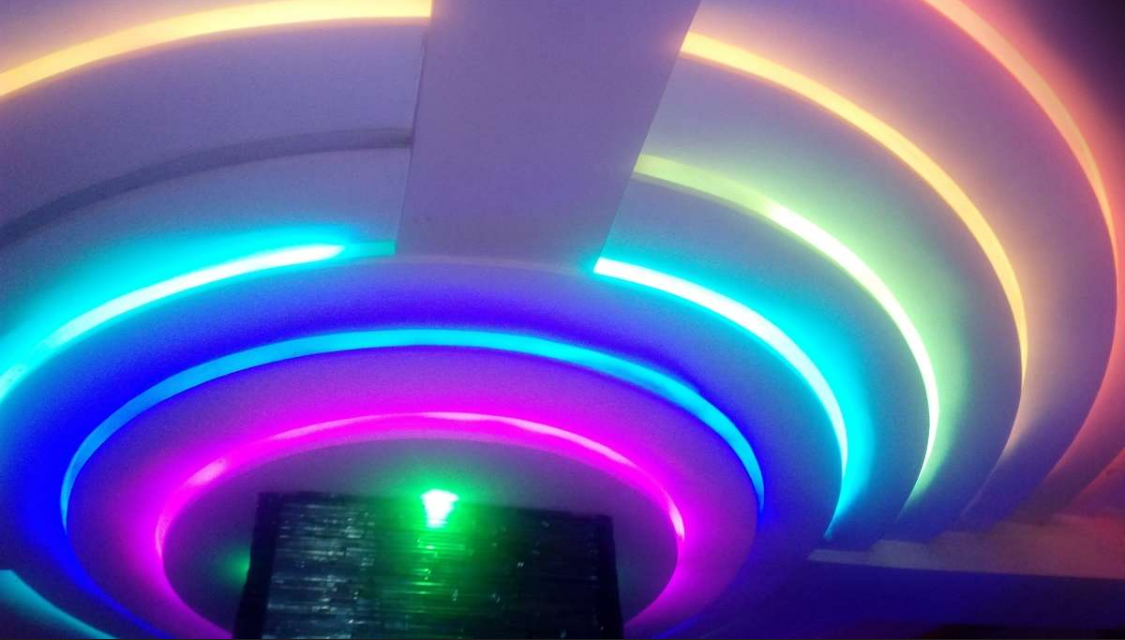 Rainbow Circle in Kolkata, India | Scrolller