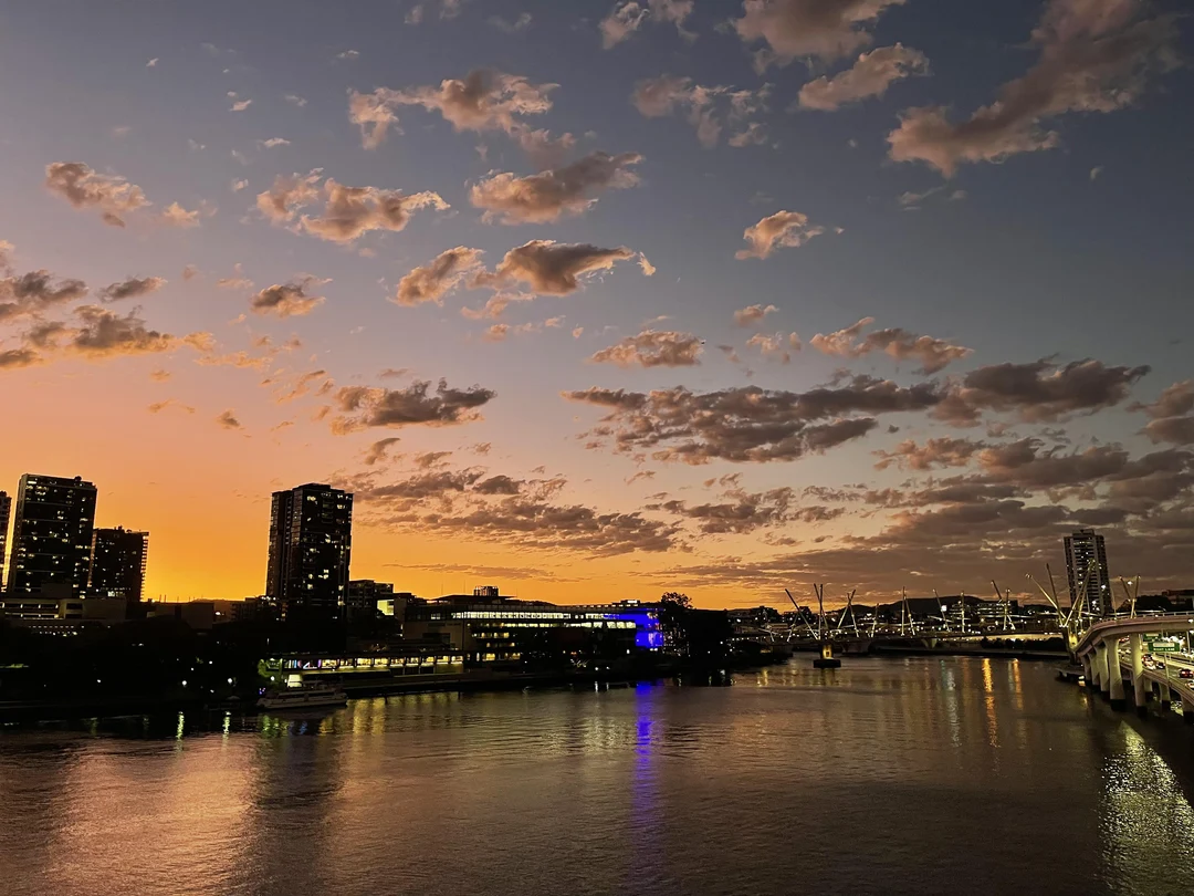 Pacific sunset | Scrolller