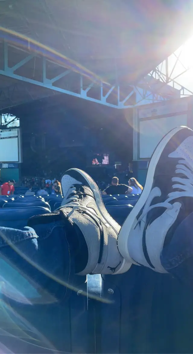 09’ Shadows soaking in the sun | Scrolller