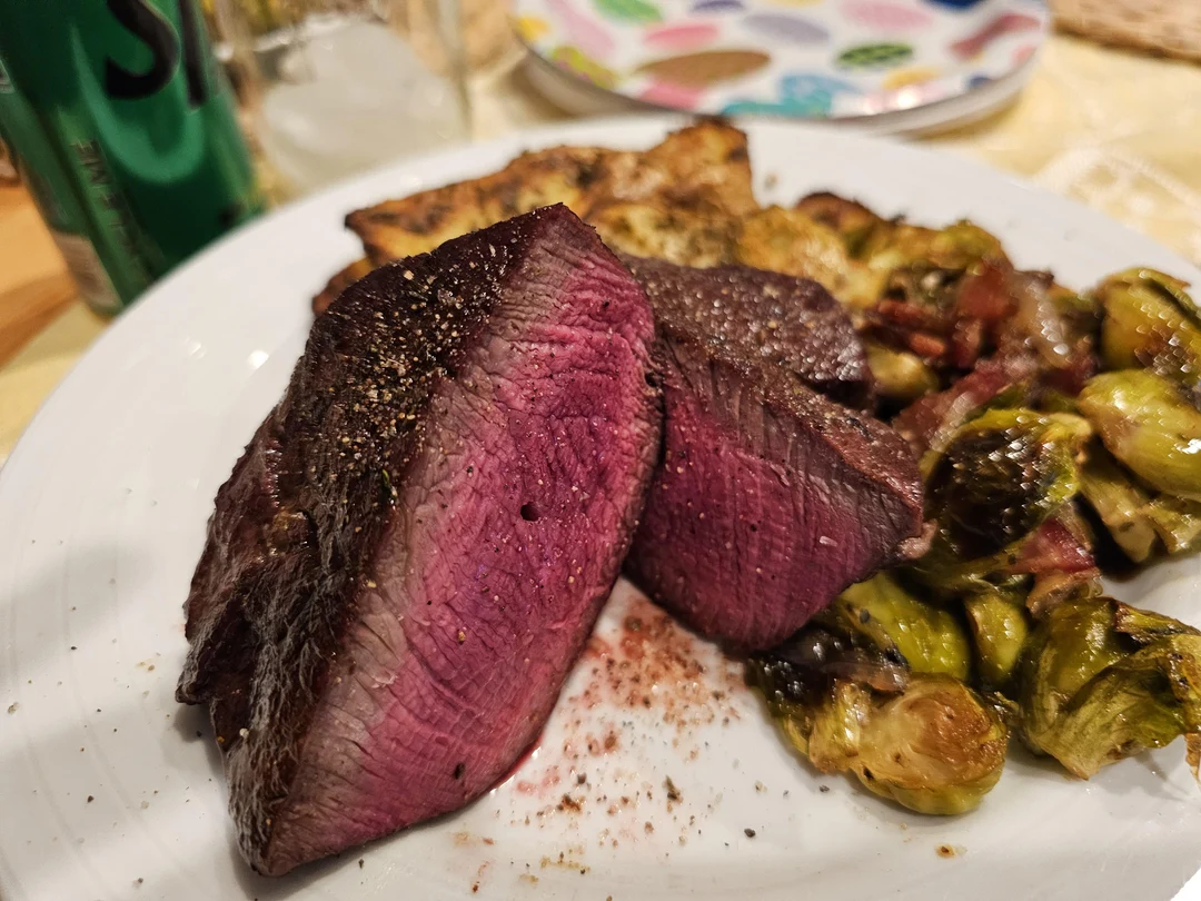 Reverse sear filet mignon | Scrolller