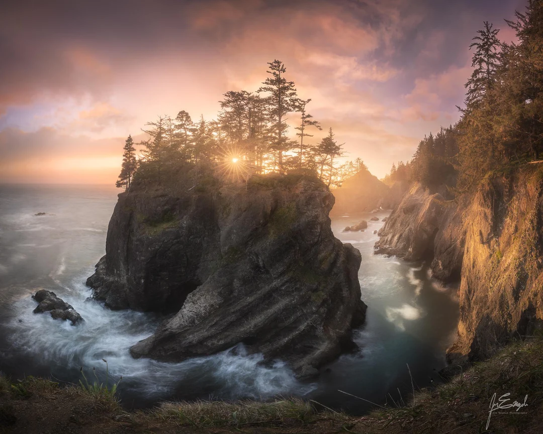 The Oregon coast’s natural bridges hike [OC] [1920x1373] | Scrolller
