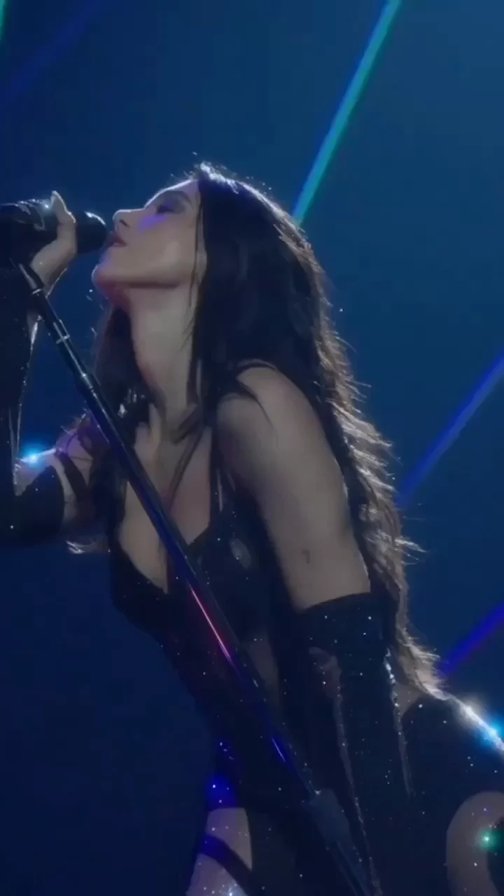 Gripping performance | Scrolller