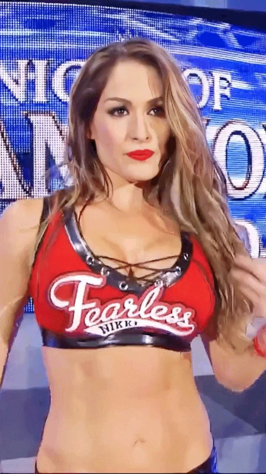Nikki Bella | Scrolller