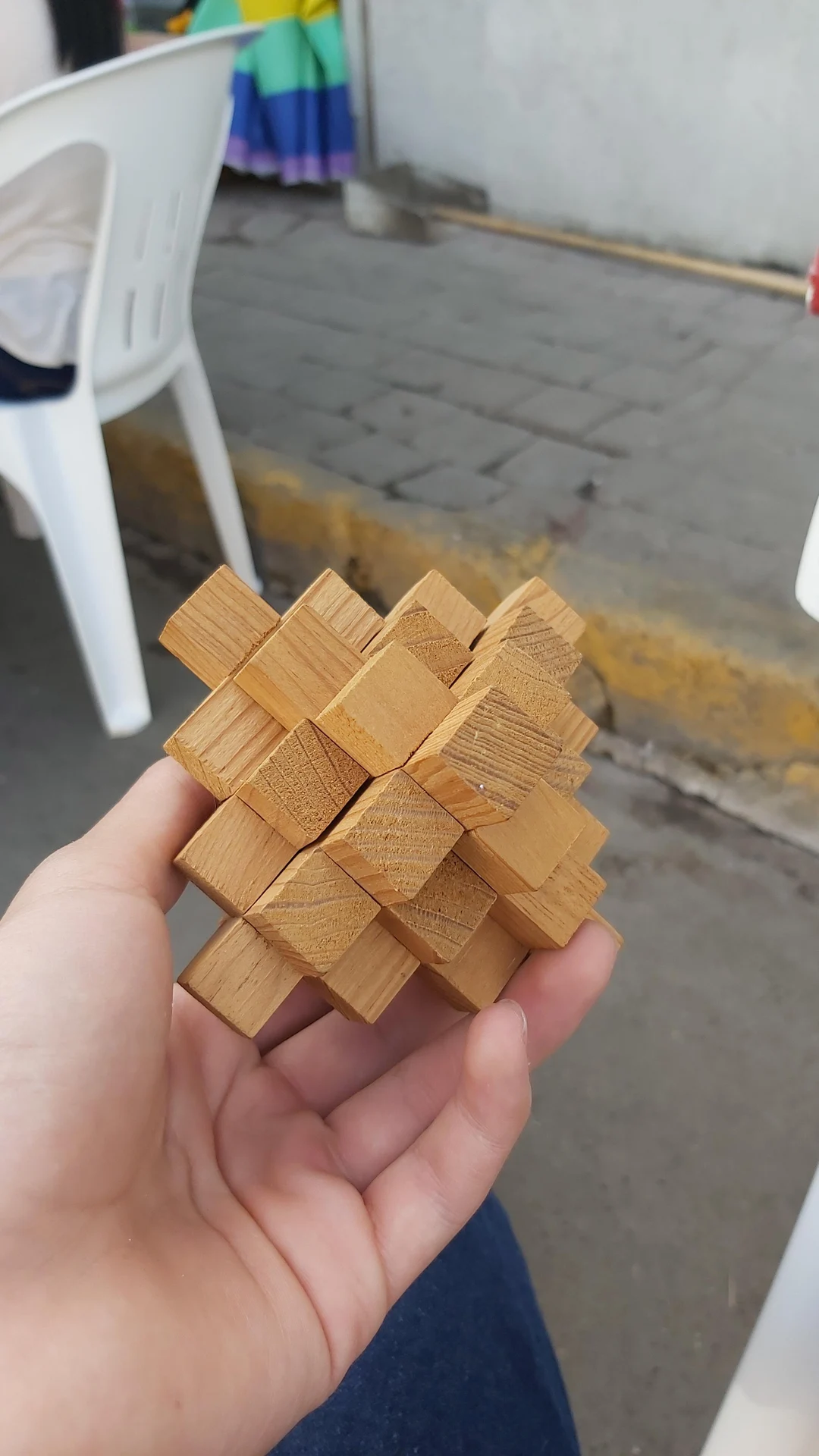 What is this puzzle? how can I solve it? | Scrolller