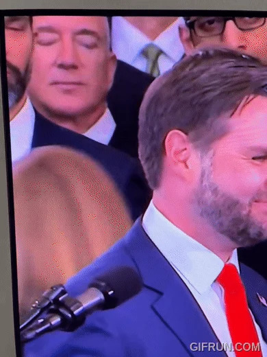 Jeff Bezos Struggles With His Skin | Scrolller