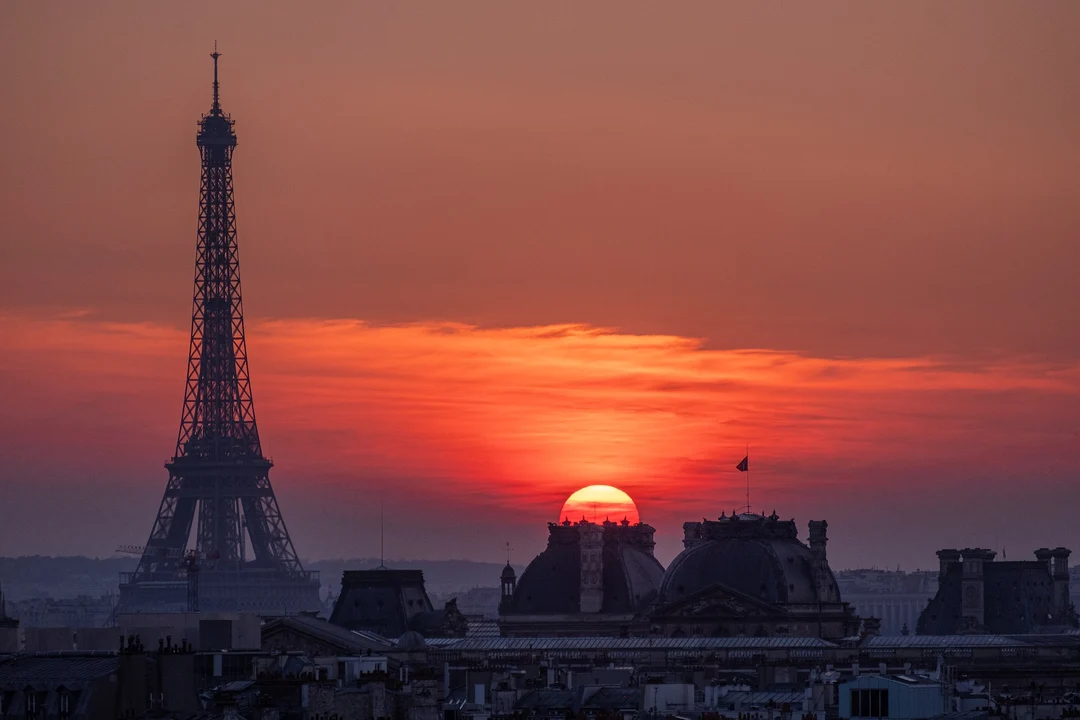 Eiffel Tower, Paris at sunset | Scrolller