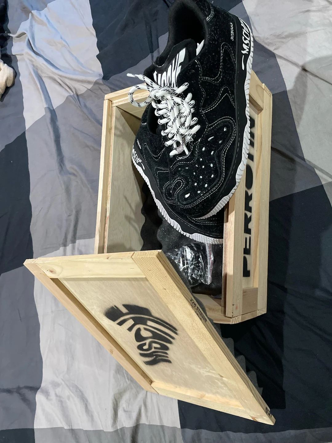 Kicks for sneakercon today! | Scrolller