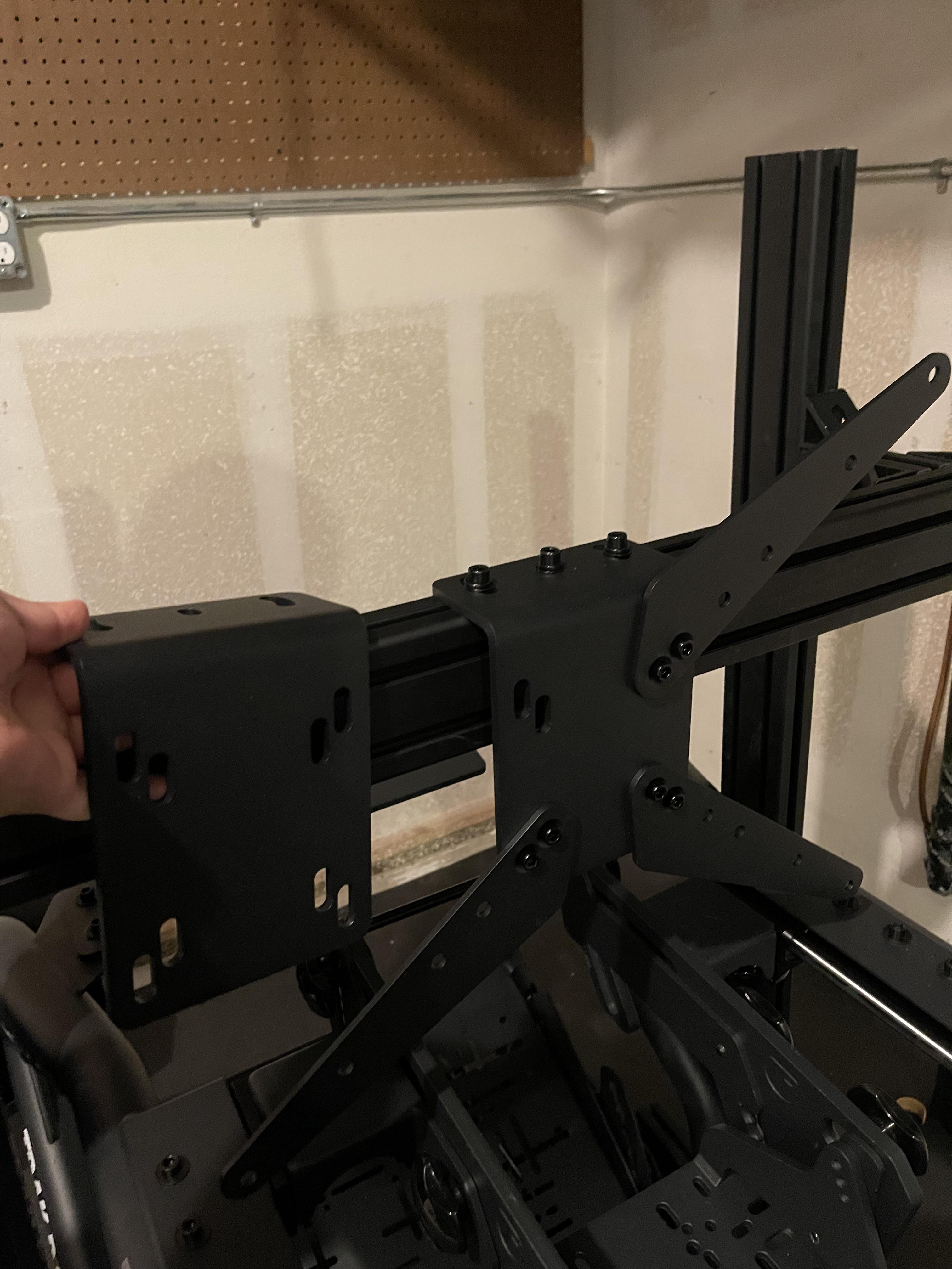 Need help hooking up a monitor into a triple stand | Scrolller