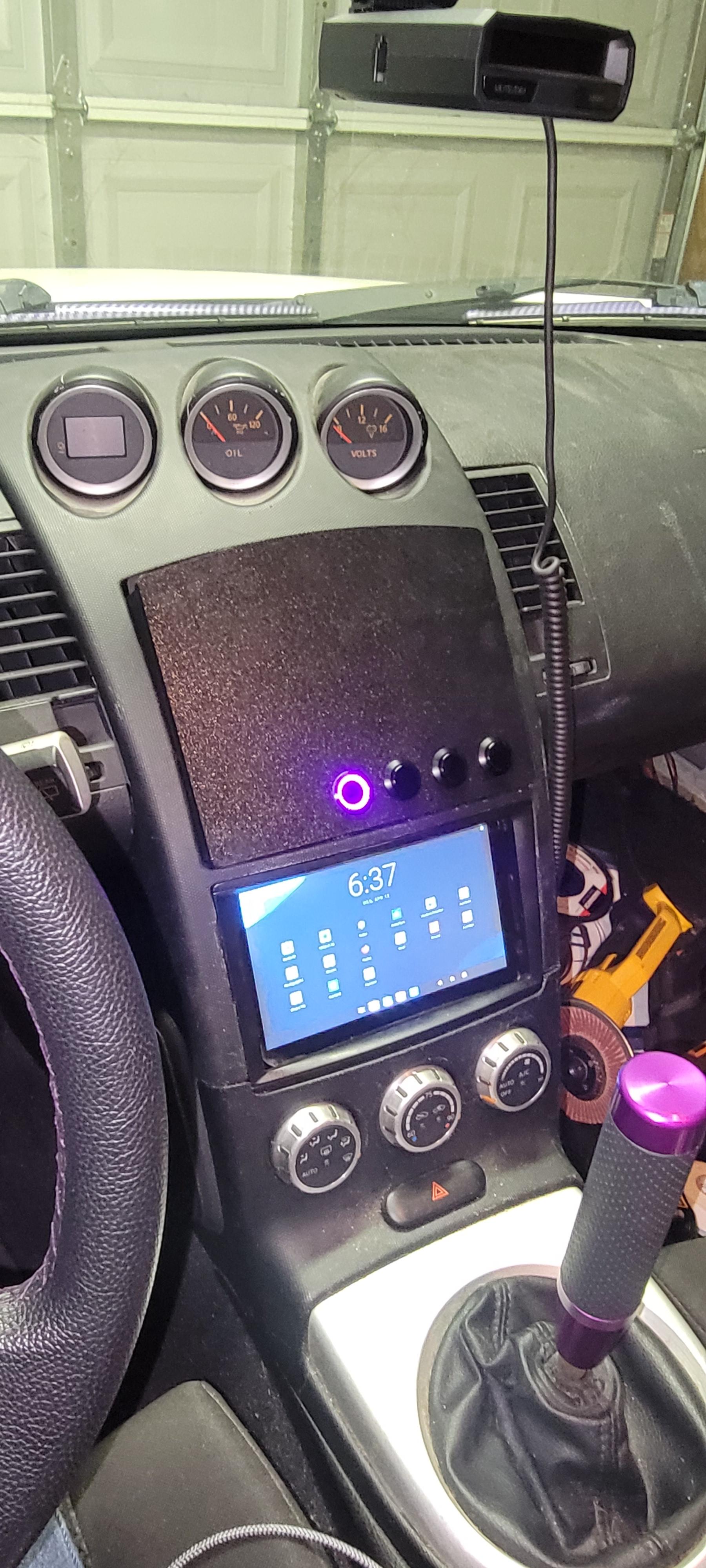 Custom headunit/switch panel v1 | Scrolller