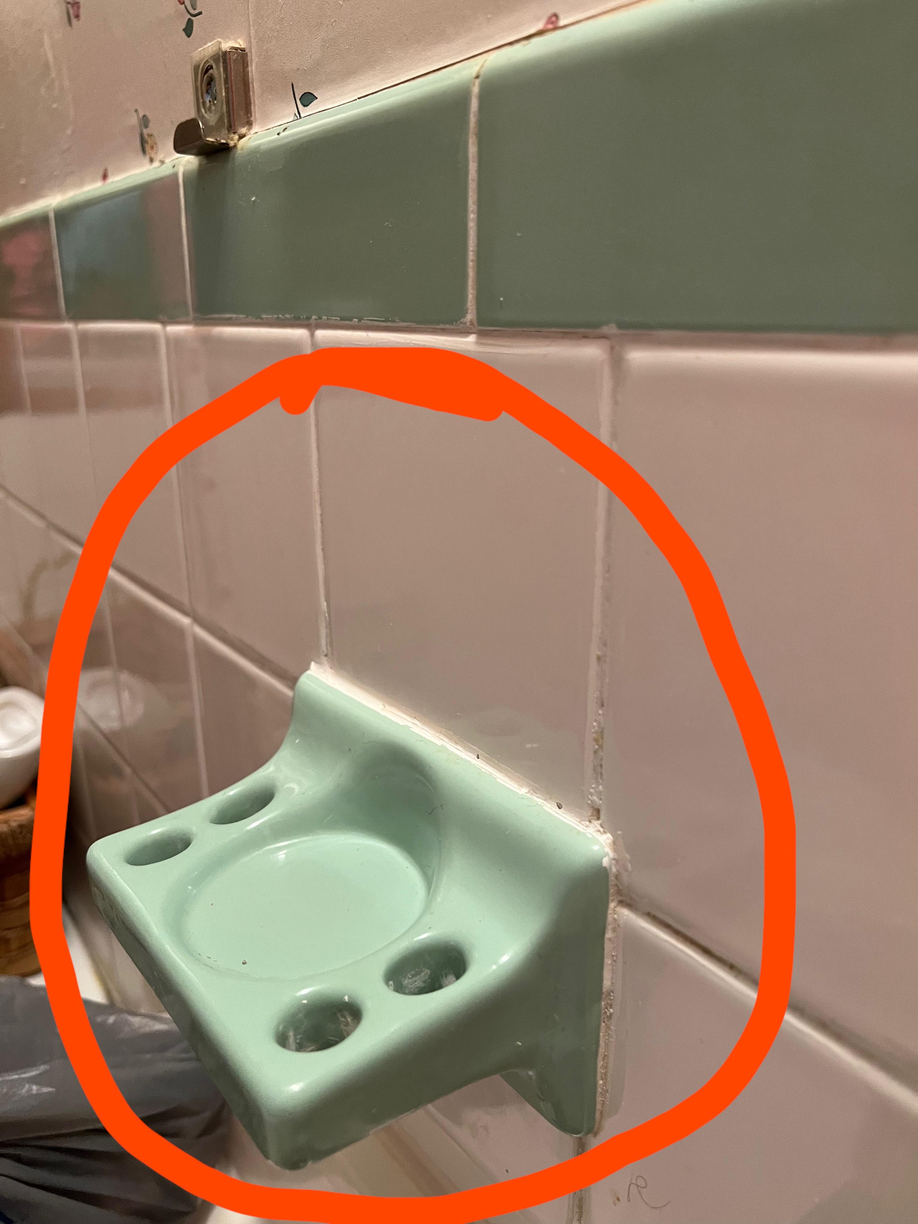 How to remove this without damaging tiles | Scrolller