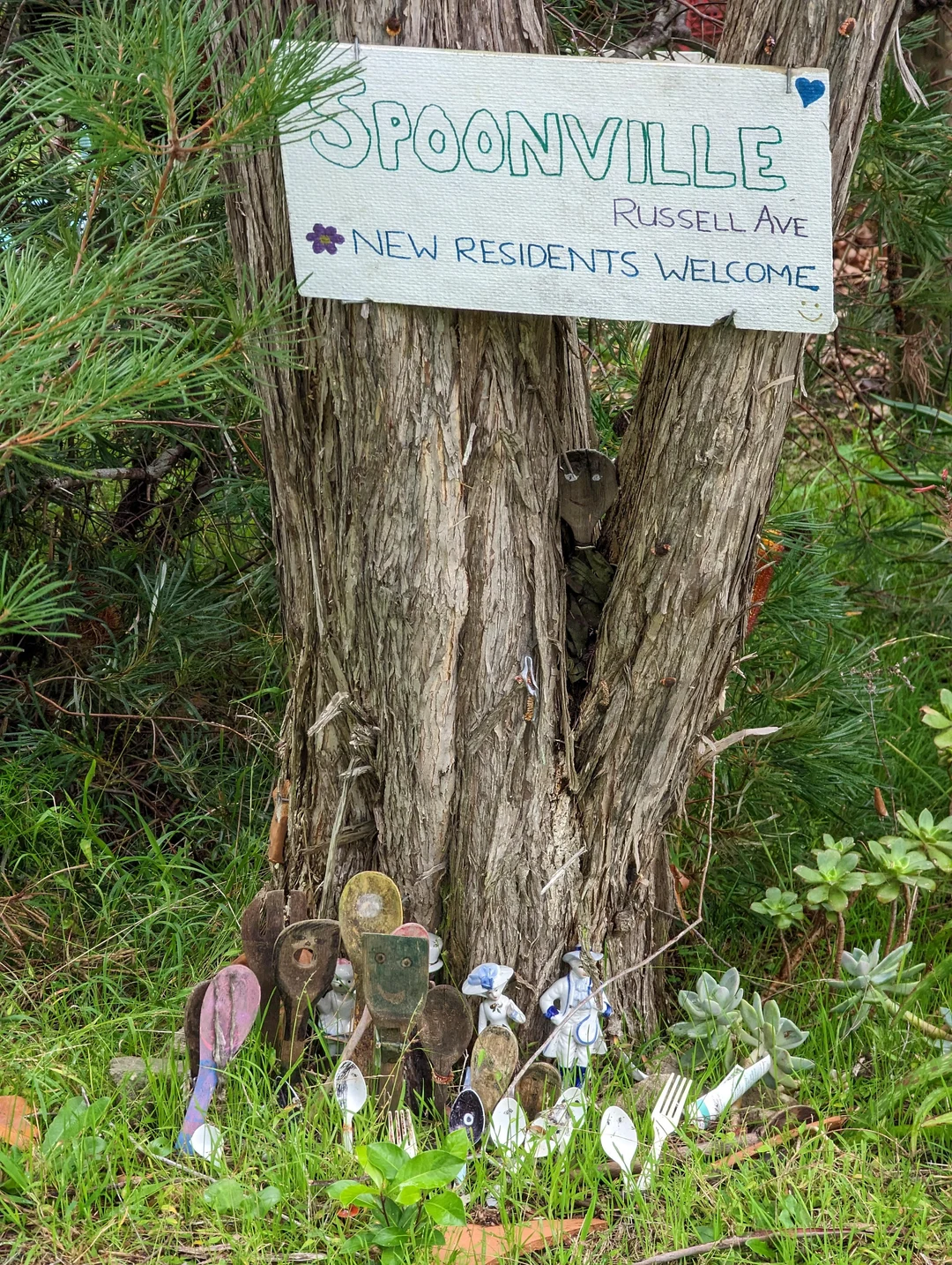 Meanwhile, in The Blue Mountains... | Scrolller