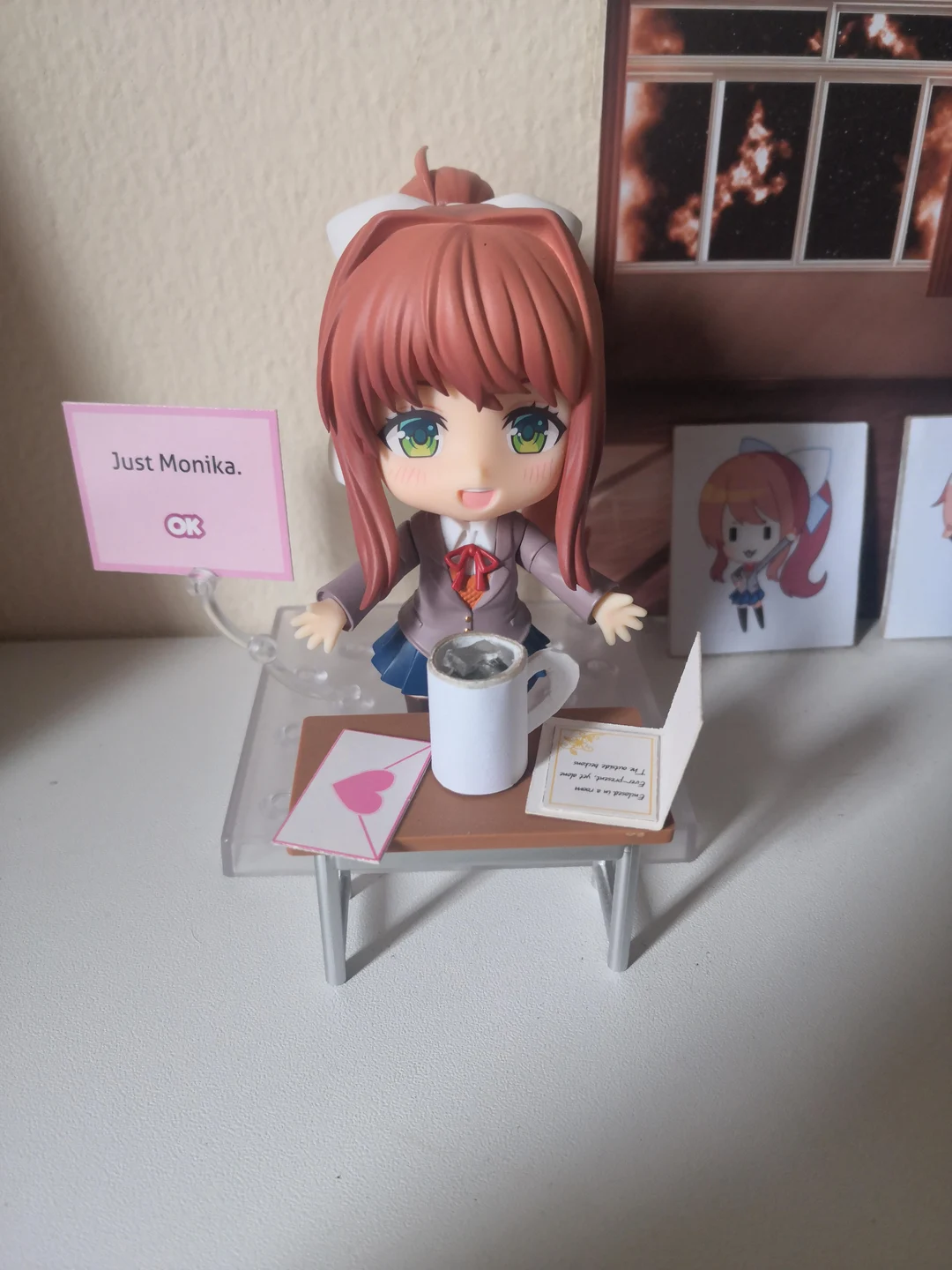 Nendoroid Monika receives iced coffee. ^-^ | Scrolller