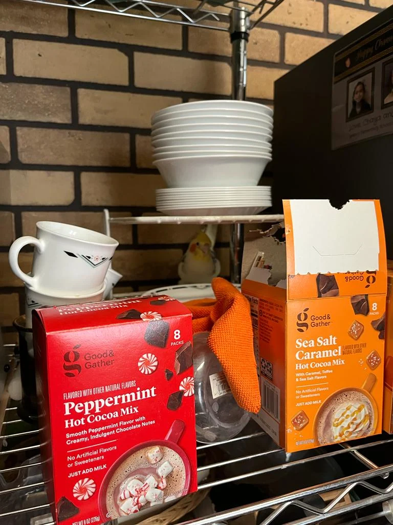 "Where's Waldo?", Topaz version | Scrolller