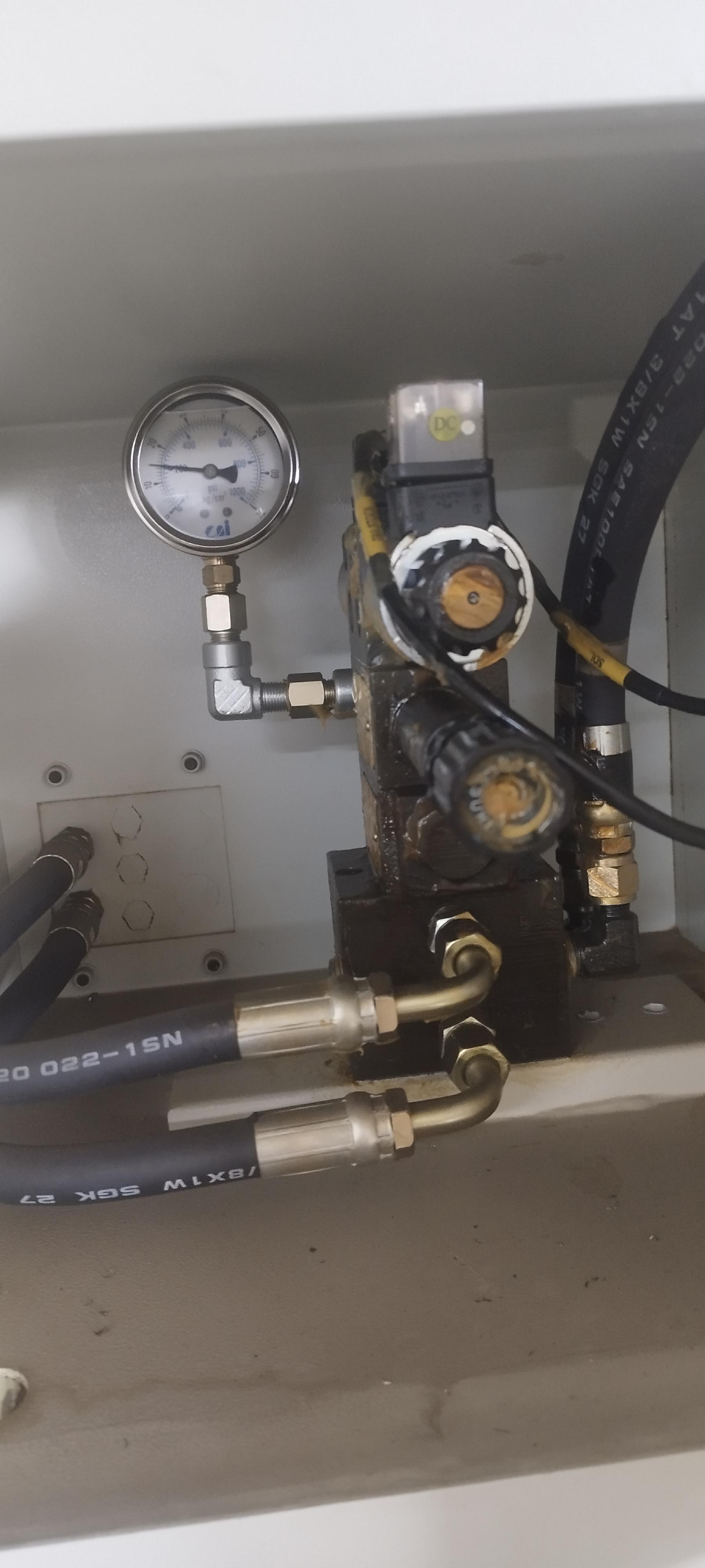 Live center pressure | Scrolller