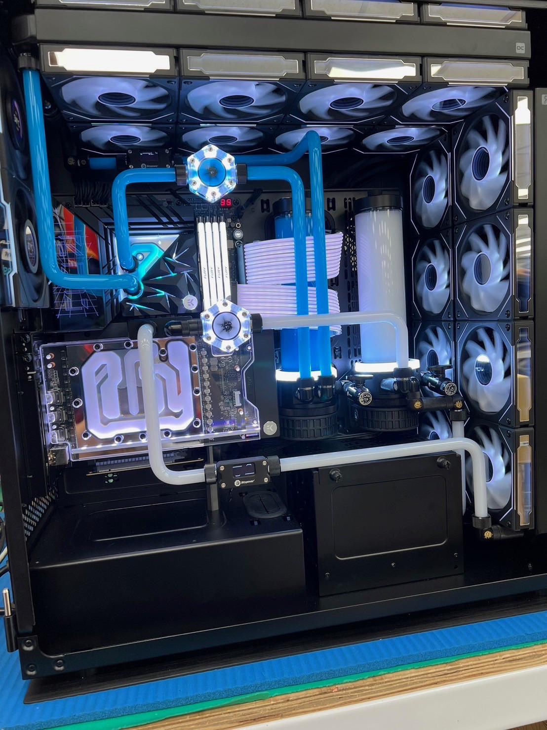 Discover more like Watercooling: Pc and Related Content | Scrolller