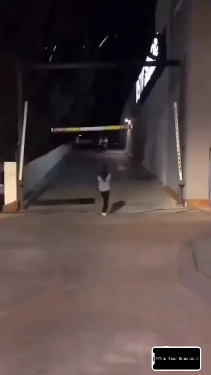 HMC while I cart down this hill | Scrolller