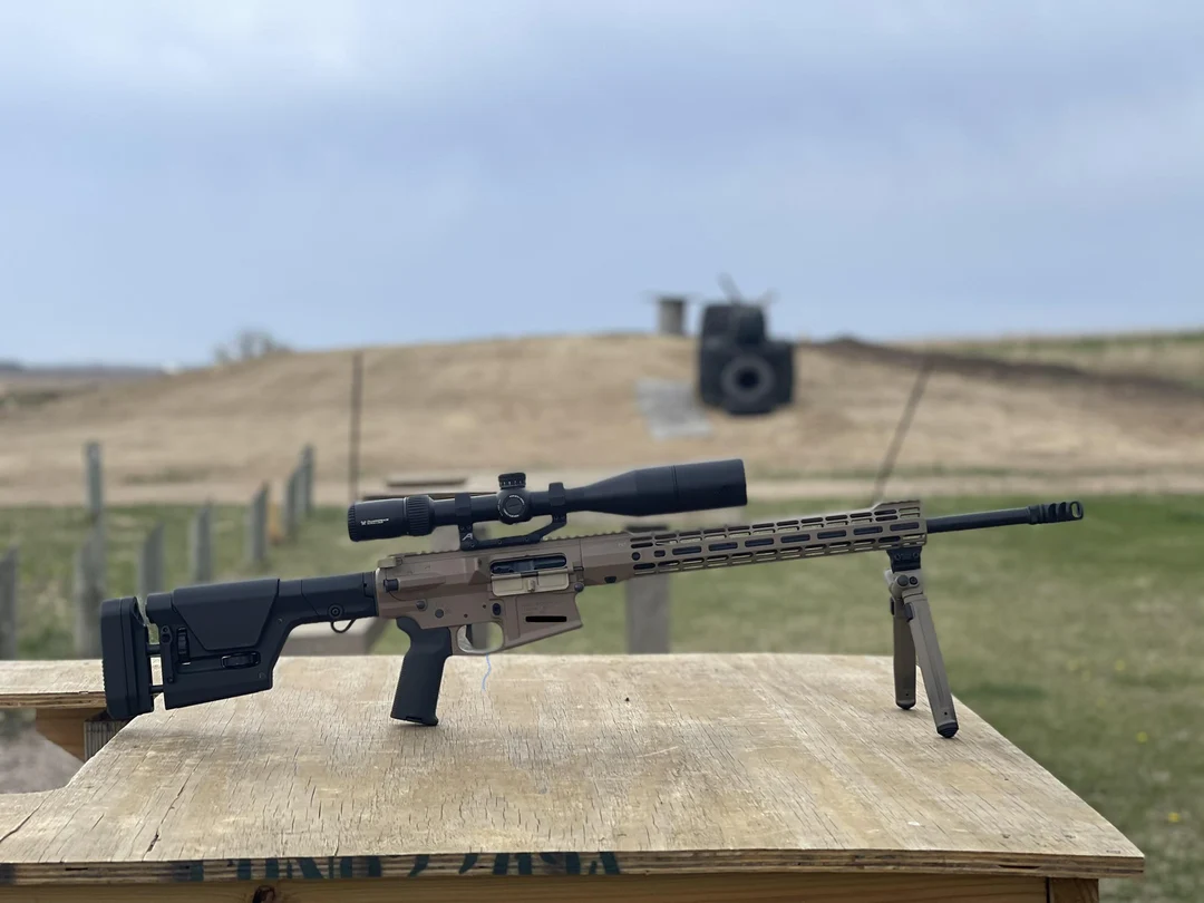 Fist AR1.0 Areo M5. | Scrolller