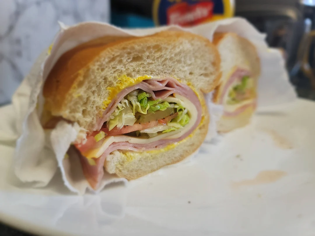 Ham and cheese grinder | Scrolller