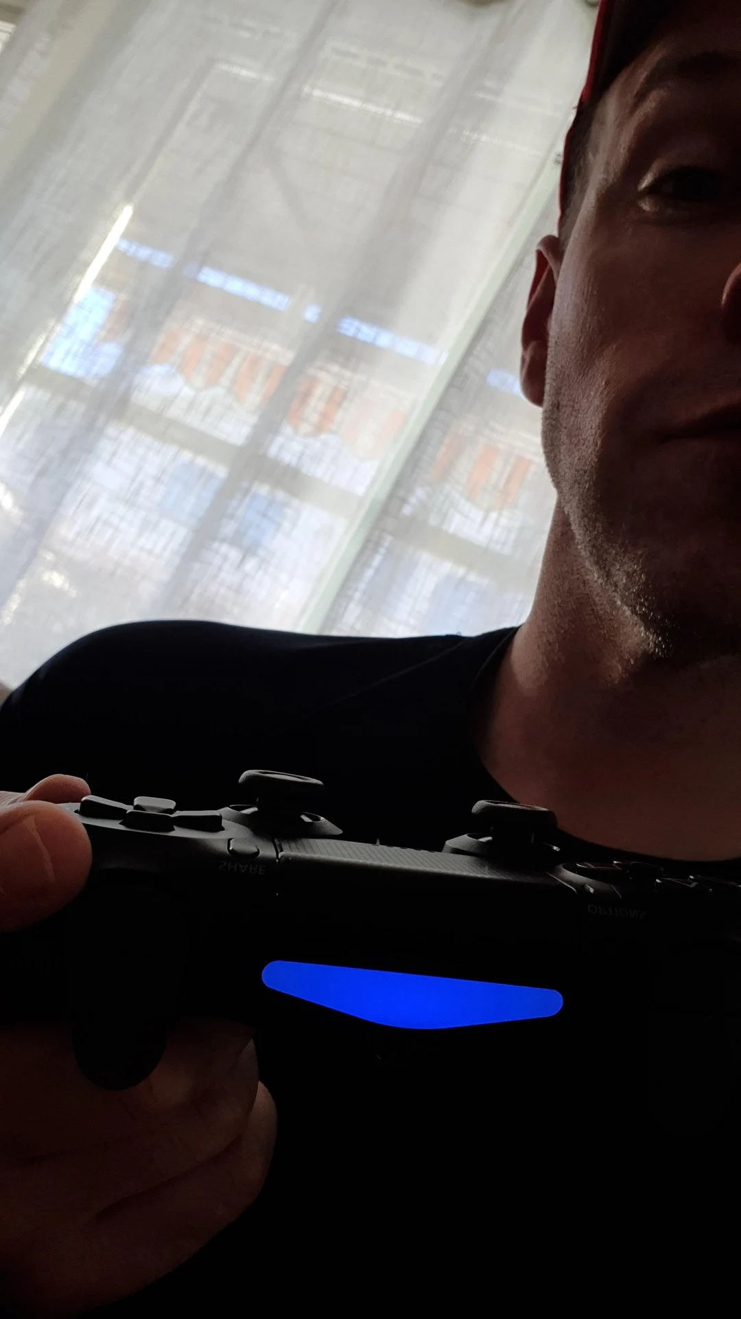 Sup gaymers;) | Scrolller