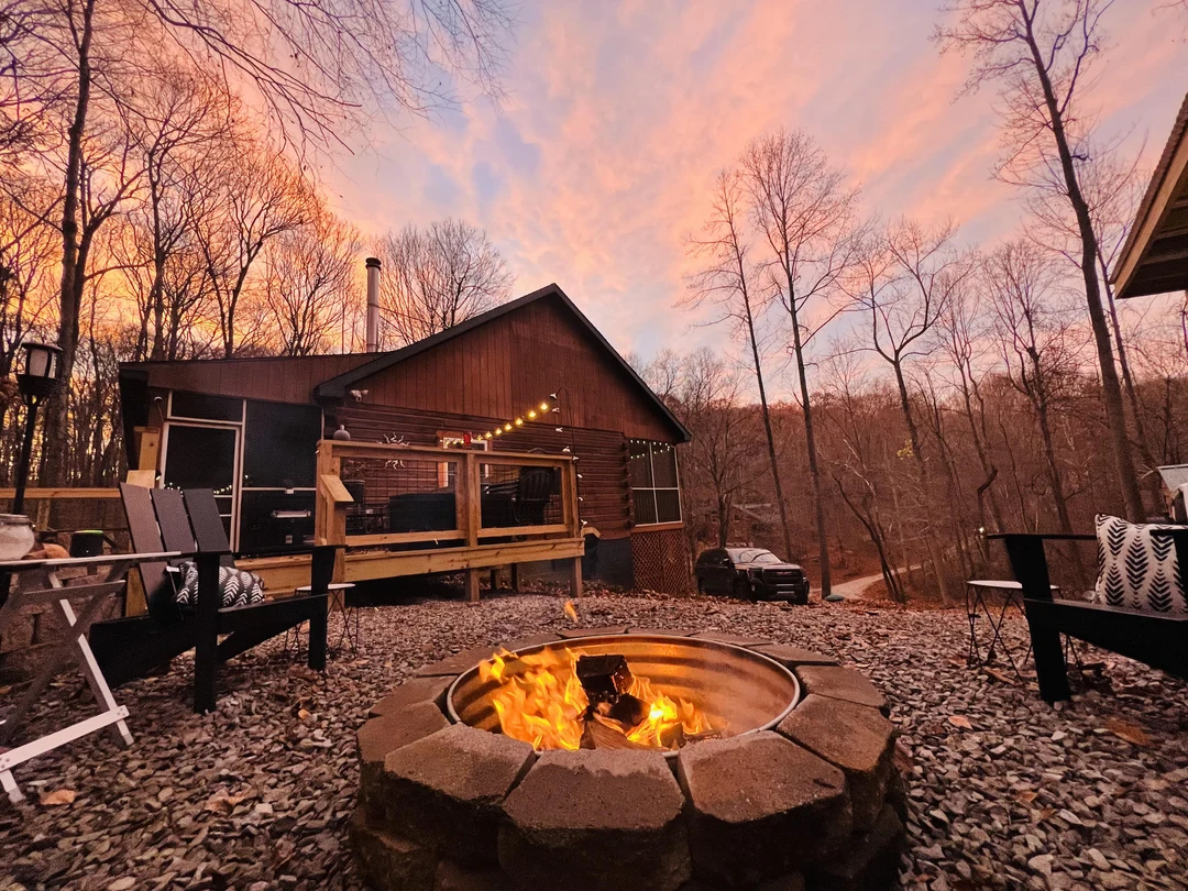 Fall at the cabin | Scrolller