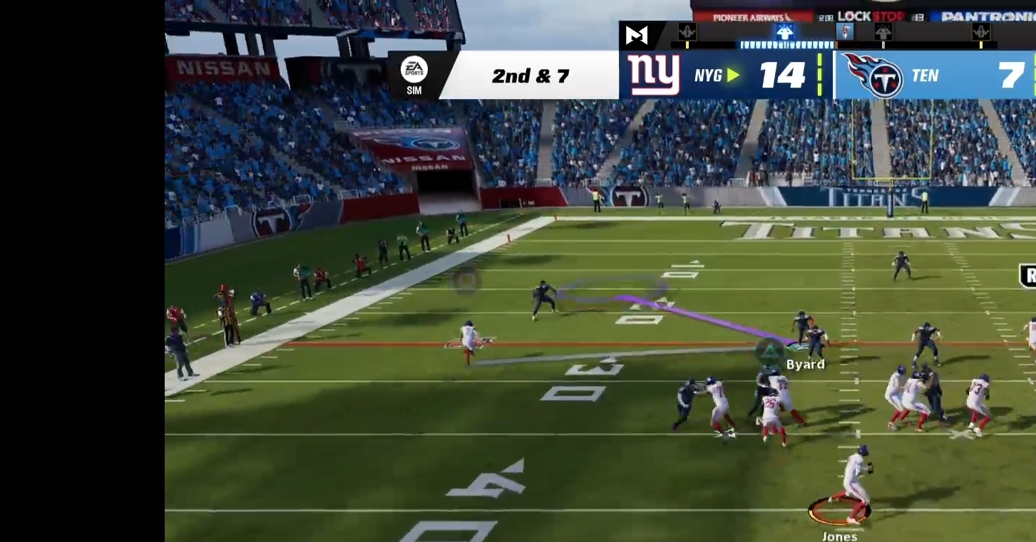 Anyone know why the User Defender's play art shows for the Offense? | Scrolller