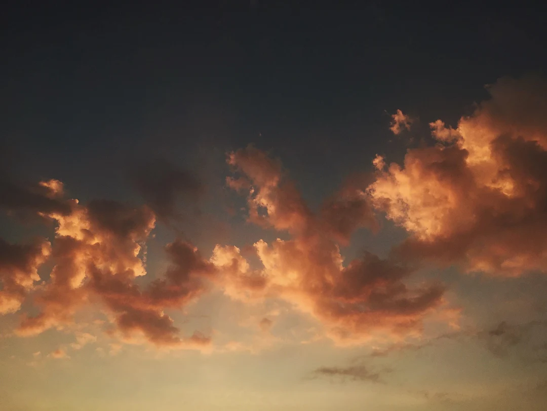 Cloud dance | Scrolller