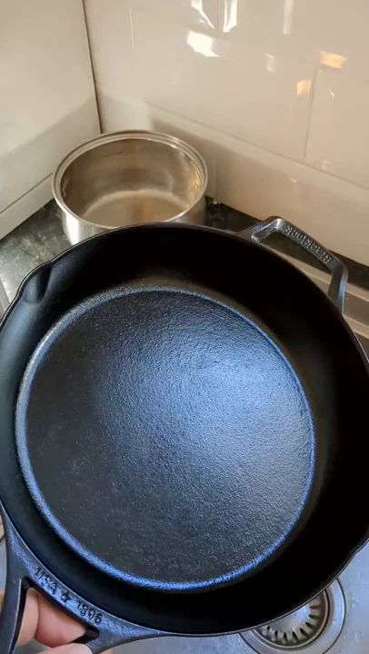 Freshly seasoned pan :) | Scrolller