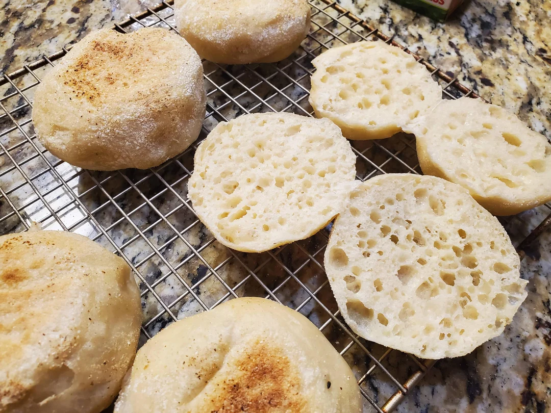 Pretty happy with how my second batch of English muffins turned out! | Scrolller