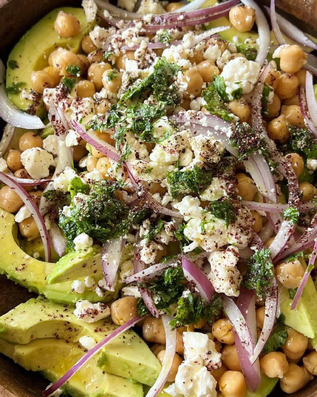 Avocado chickpea salad 🥑 | Scrolller