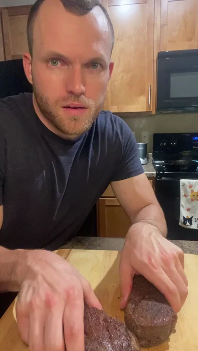 Cooking a Denver and Chuck Eye Steaks on the CI | Scrolller