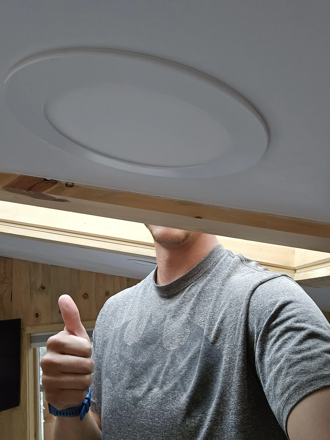 Low ceiling | Scrolller