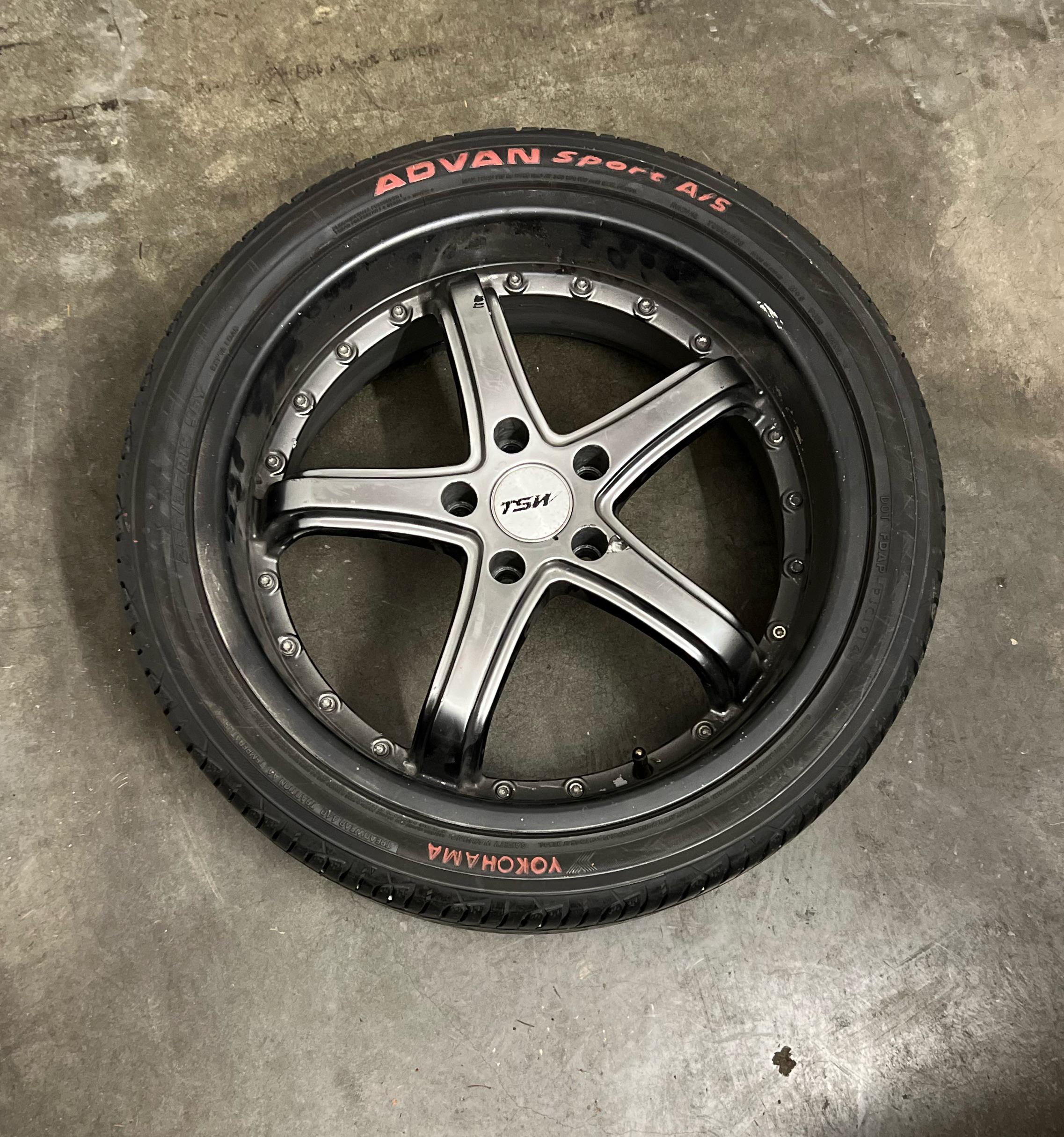 Does anyone know what the resell value on these wheels would be | Scrolller