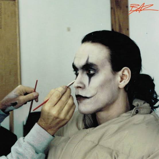 Brandon Lee having his face paint appplied. The Crow - 1994 | Scrolller