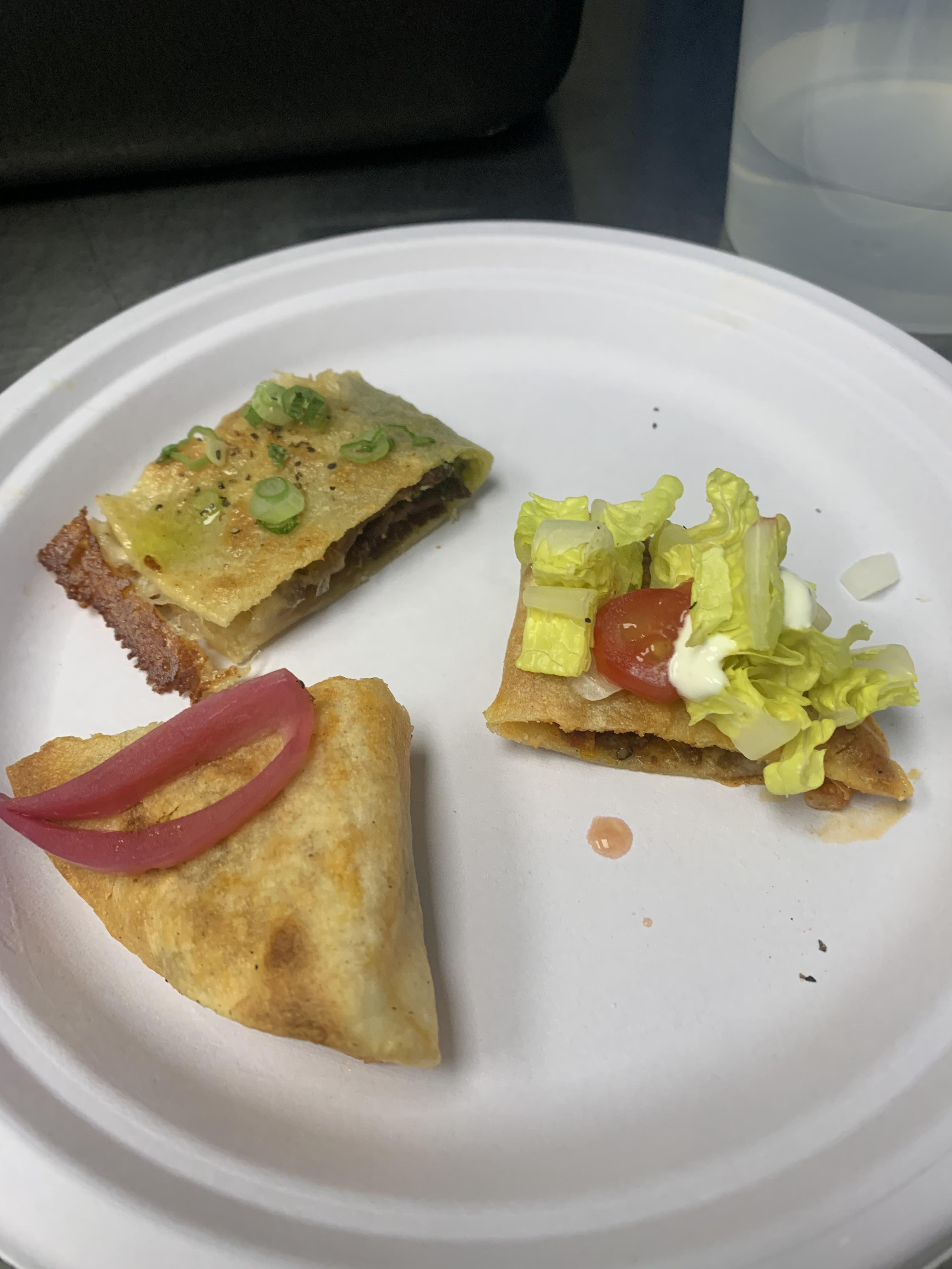 [Pro/chef] some quekas (pan fried tacos stuffed with cheese) for family meal. Steak chimichurri ...