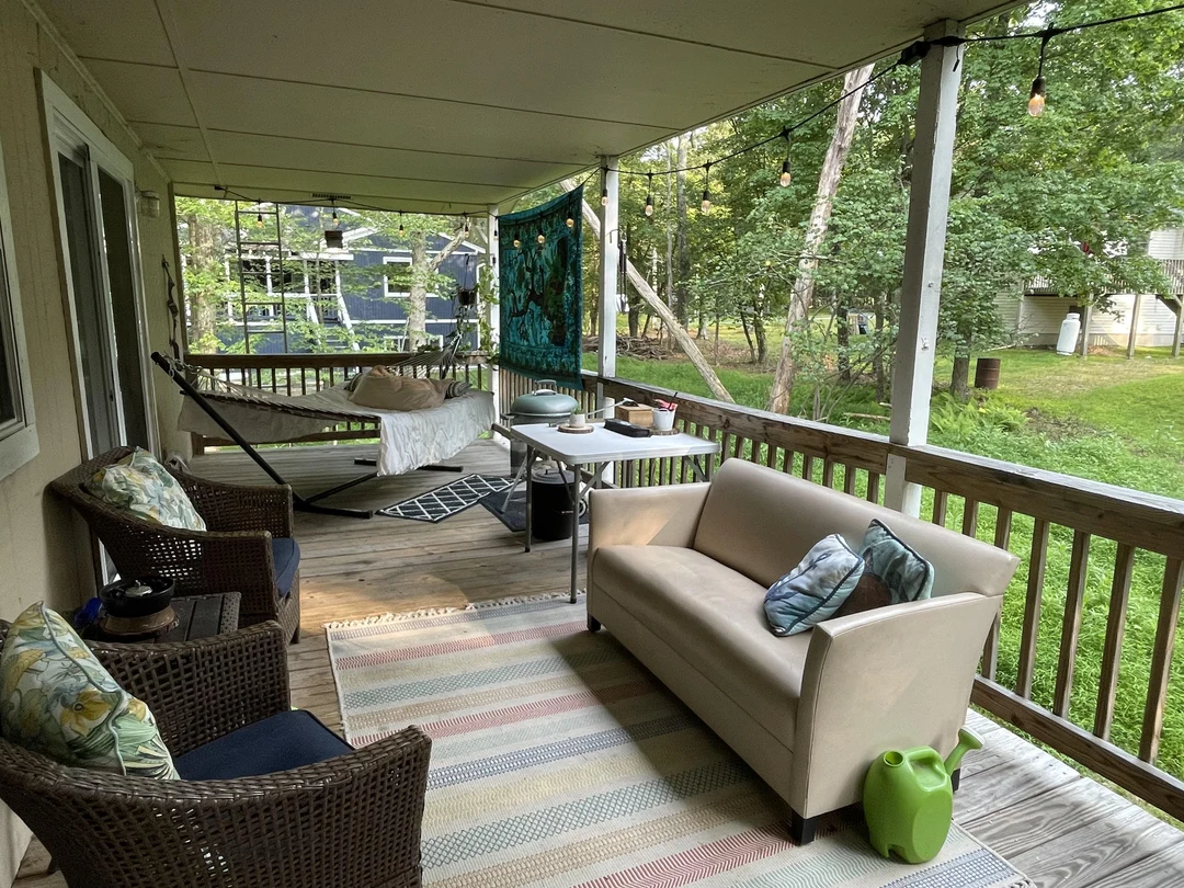 Here’s the other side of my back porch equipped with my husband’s “green egg”. | Scrolller