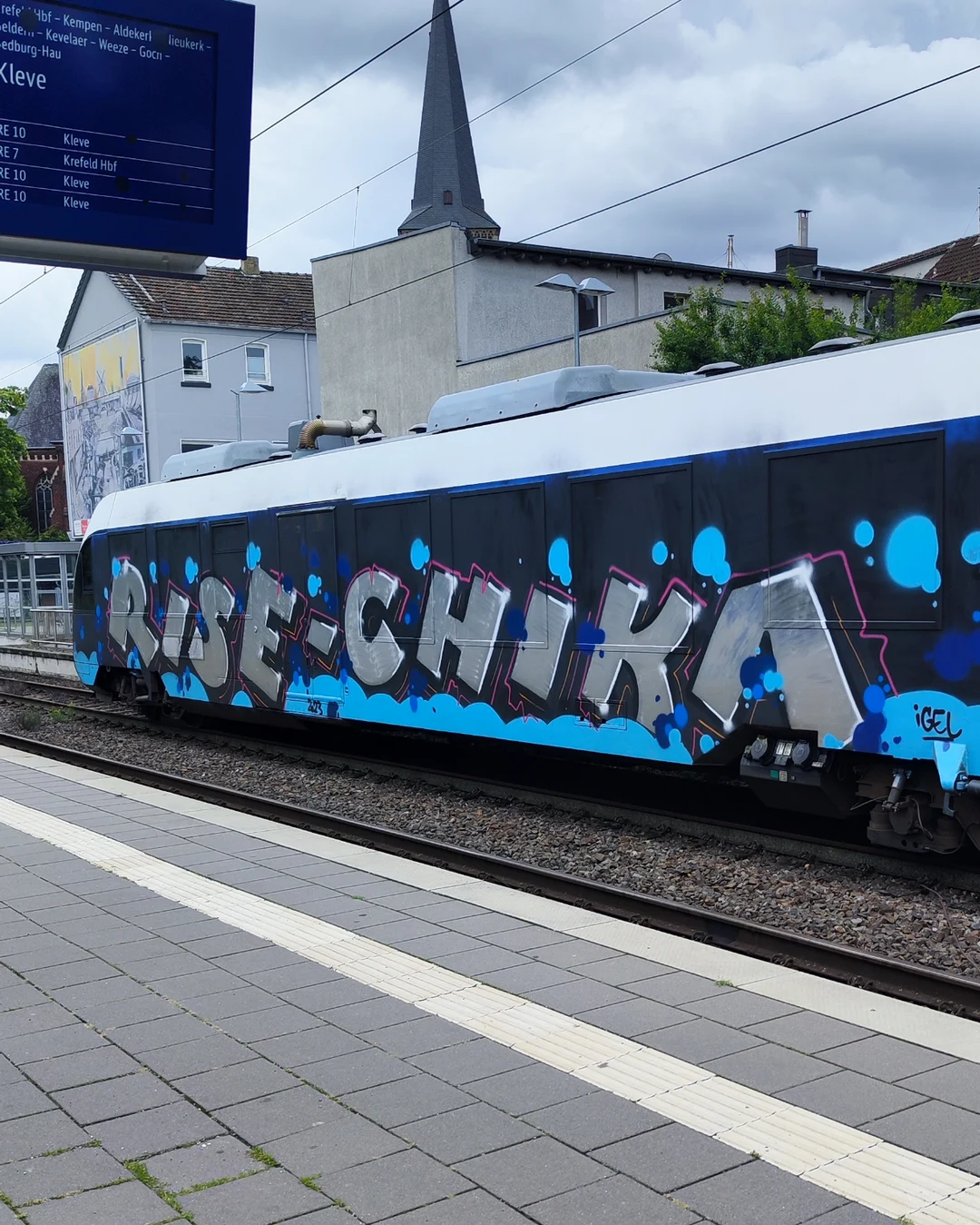 Krefeld, Germany | Scrolller