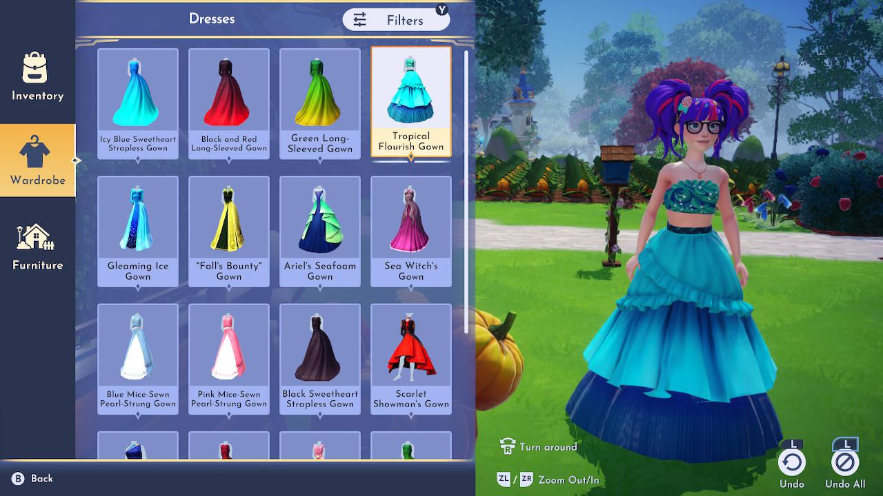 What is this?? why did they have to change moanas dress? it was fine how it was and more ...