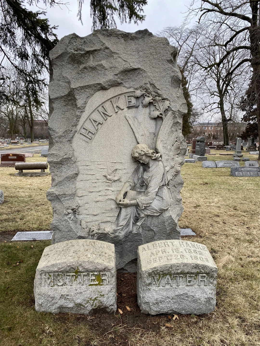 Concordia Cemetery in Forest Park, IL | Scrolller