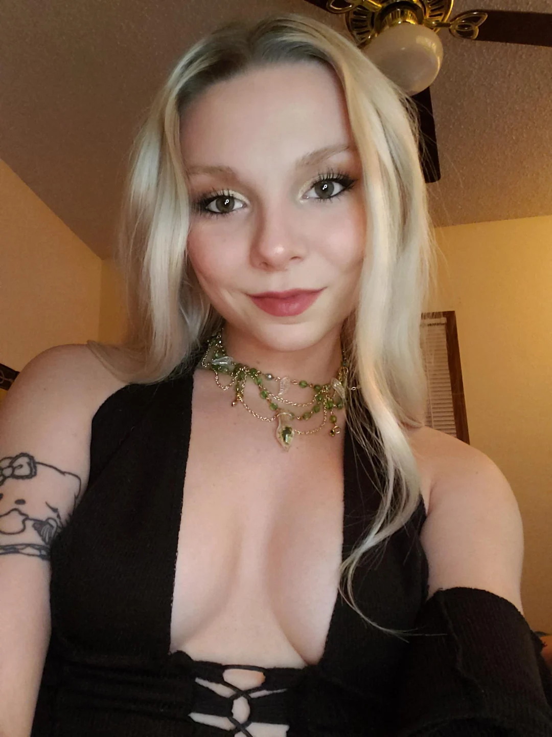 Wore this out for drinks | Scrolller