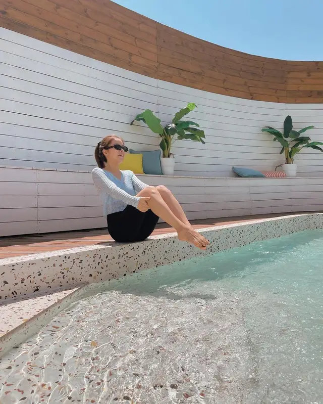 Mamamoo - Solar | Scrolller