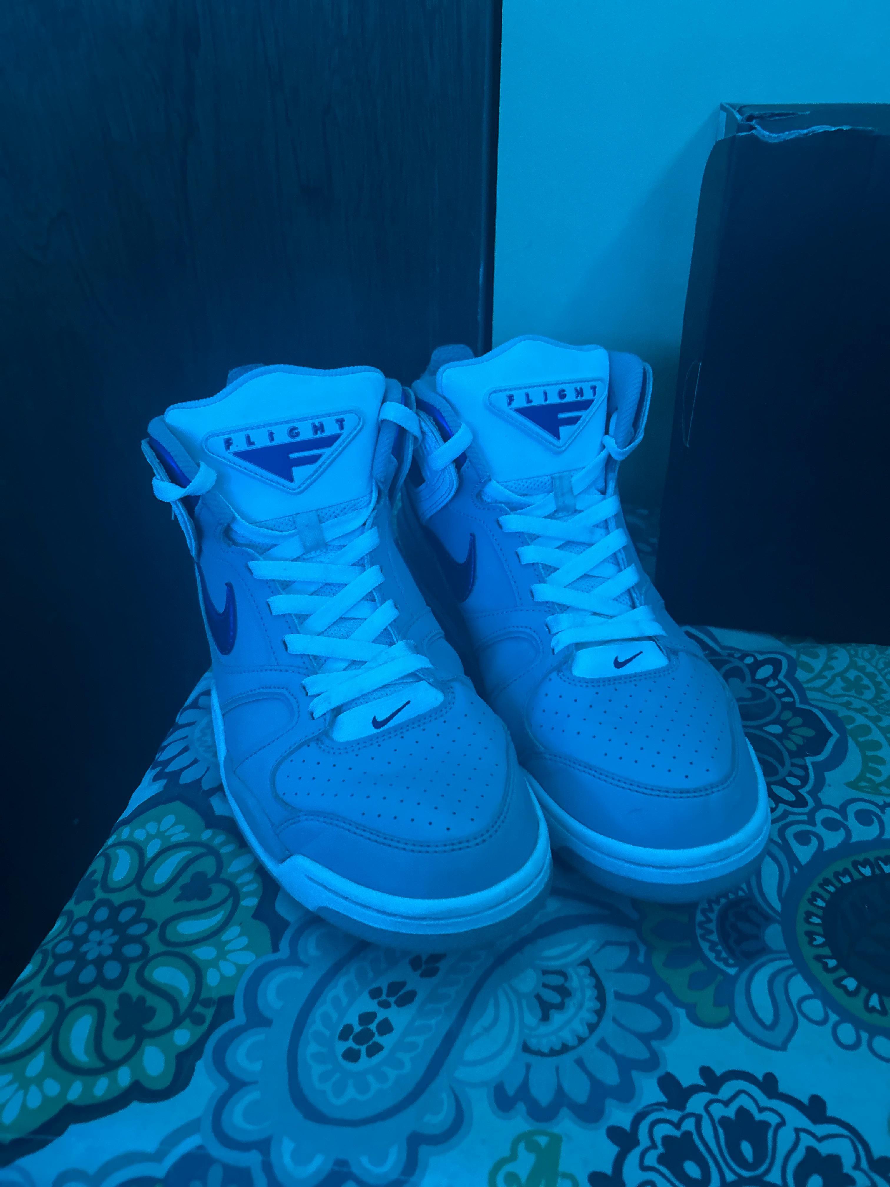 Just got these shoes from goodwill any idea what their worth | Scrolller