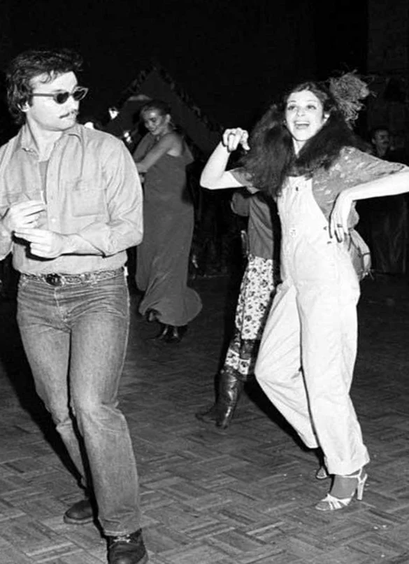 Bill Murray dancing with Gilda Radner at Studio 54 in 1978. | Scrolller
