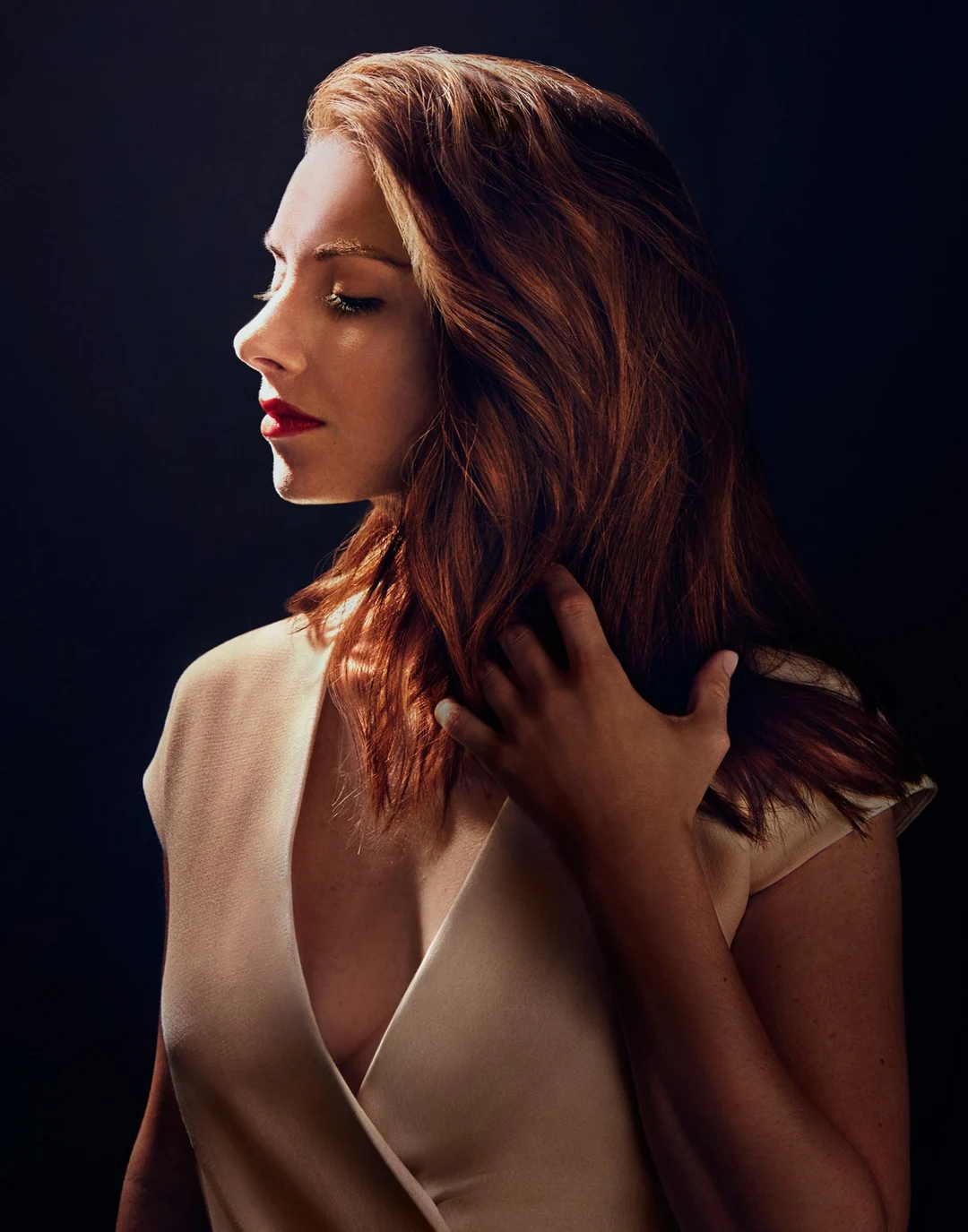 Alison Brie | Scrolller