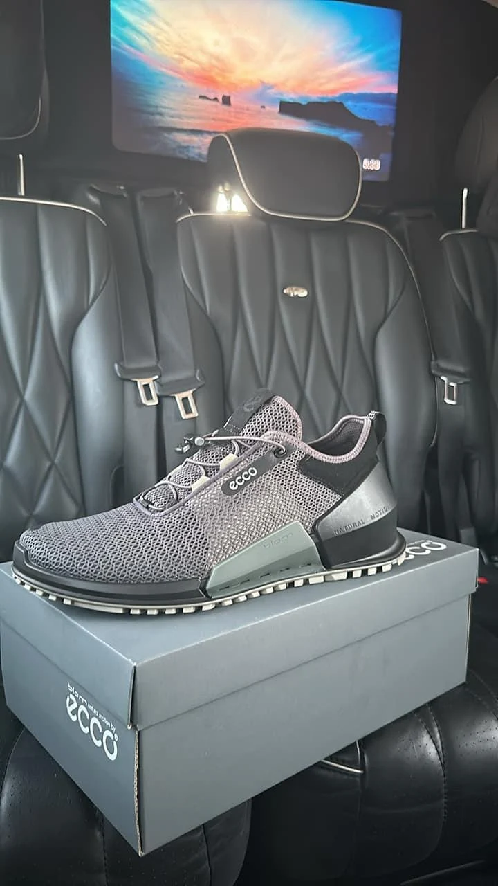 First pair of Ecco’s.. comfy as hell. | Scrolller